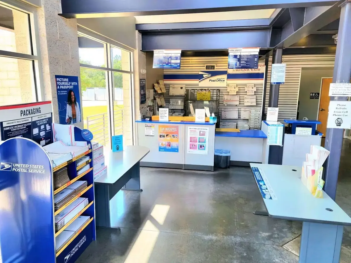 Storage Units in Austin, TX | Stor Self Storage on W Slaughter Ln